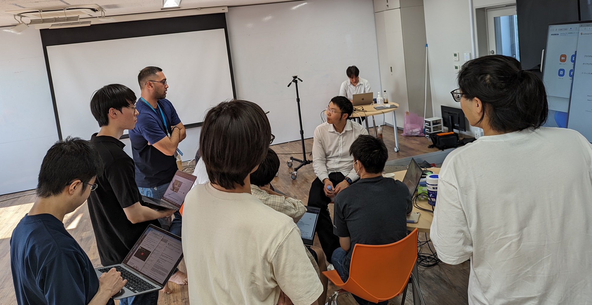 Princeton大学のJia Deng教授が本研究室に来訪されました - 原田・黒瀬・椋田研究室 Blog